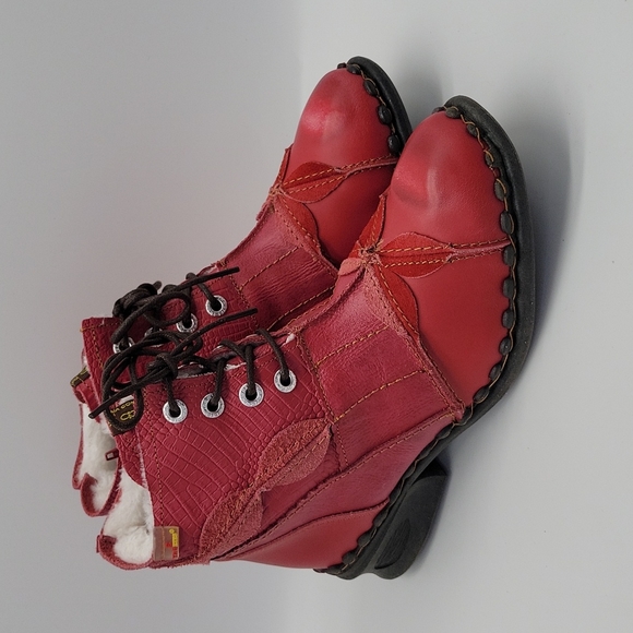 Tma Eyes | Shoes | Tma Eyes Red Washed Layered Leather Duck Boot | Poshmark